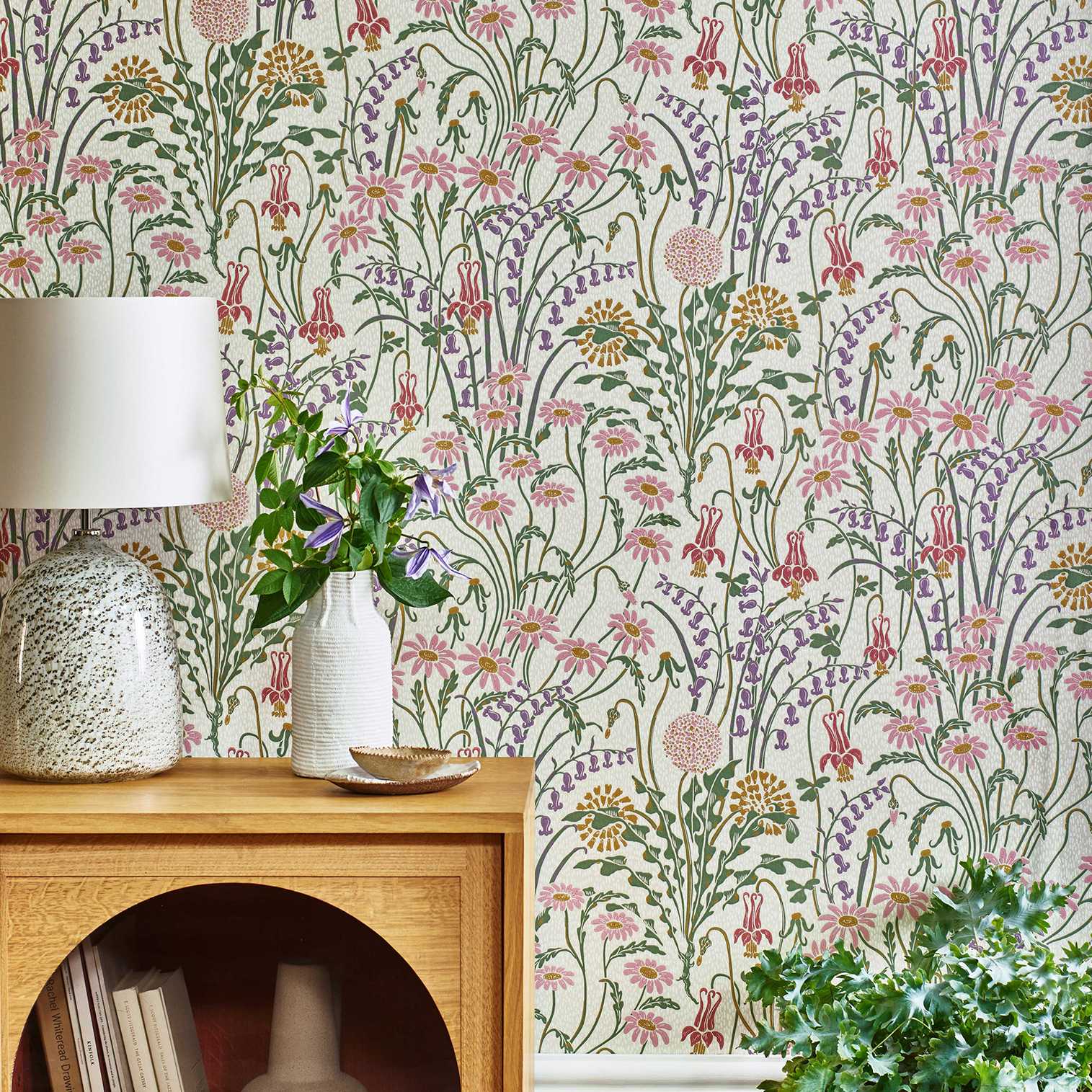 Flower Meadow Cream | V&A Wallpaper | 1838 Wallcoverings